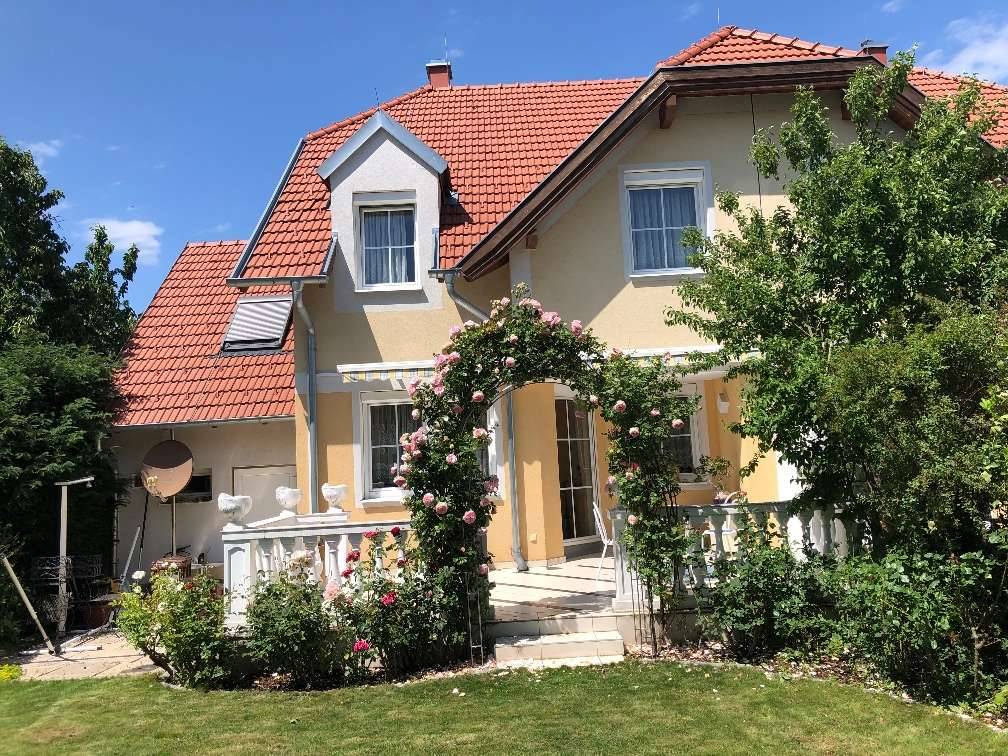 Haus Privat zu Verkaufen, 118 m², € 640.000,-, (2540 Bad Vöslau ...