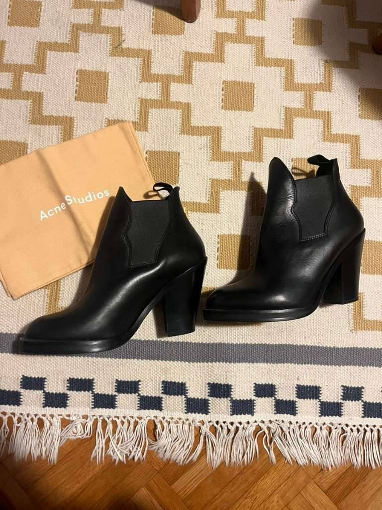 Acne Studios Pistol Boots 38, € 90,- (1130 Wien) - willhaben