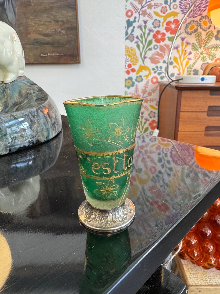Daum Frères, Nancy Mini Vase/Schnapsglas, um 1895, € 290,- (1030 Wien ...