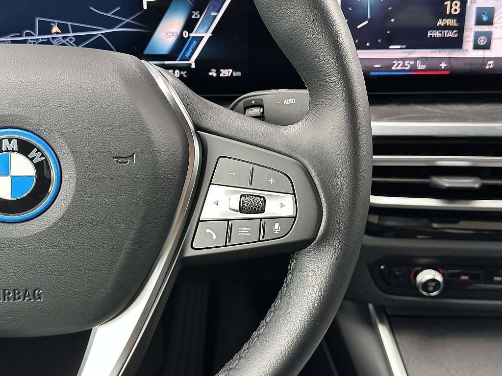 BMW i4 Gran Coupe eDrive35 67kWh Sportwagen / Coupé, 2023, 11.607 km, € ...