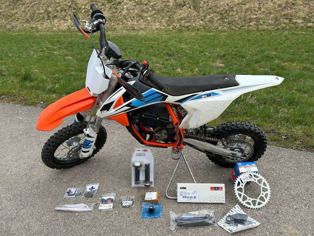 KTM SX -E 5 + Ersatzteile im Wert von 240 Euro Motocross - willhaben