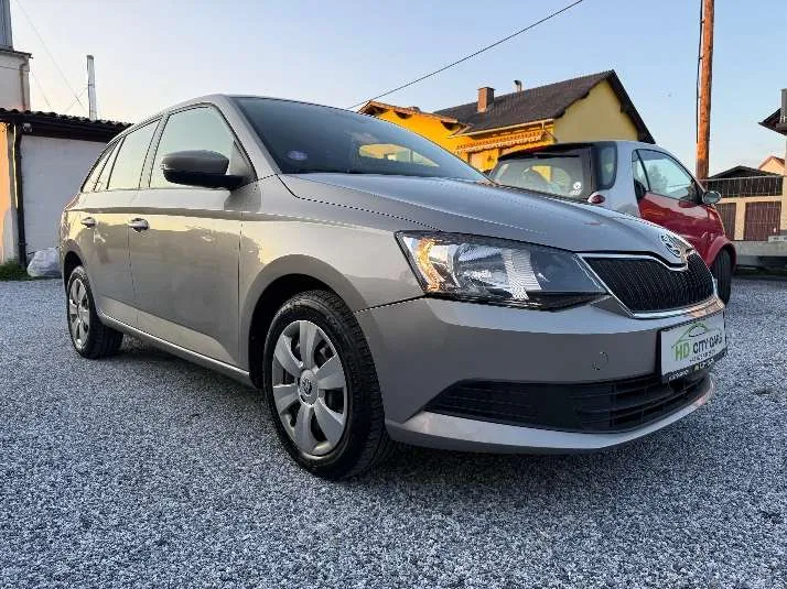 Skoda Fabia Combi Style 1,2 TSI Erstbesitz/ Service Heft Kombi / Family ...