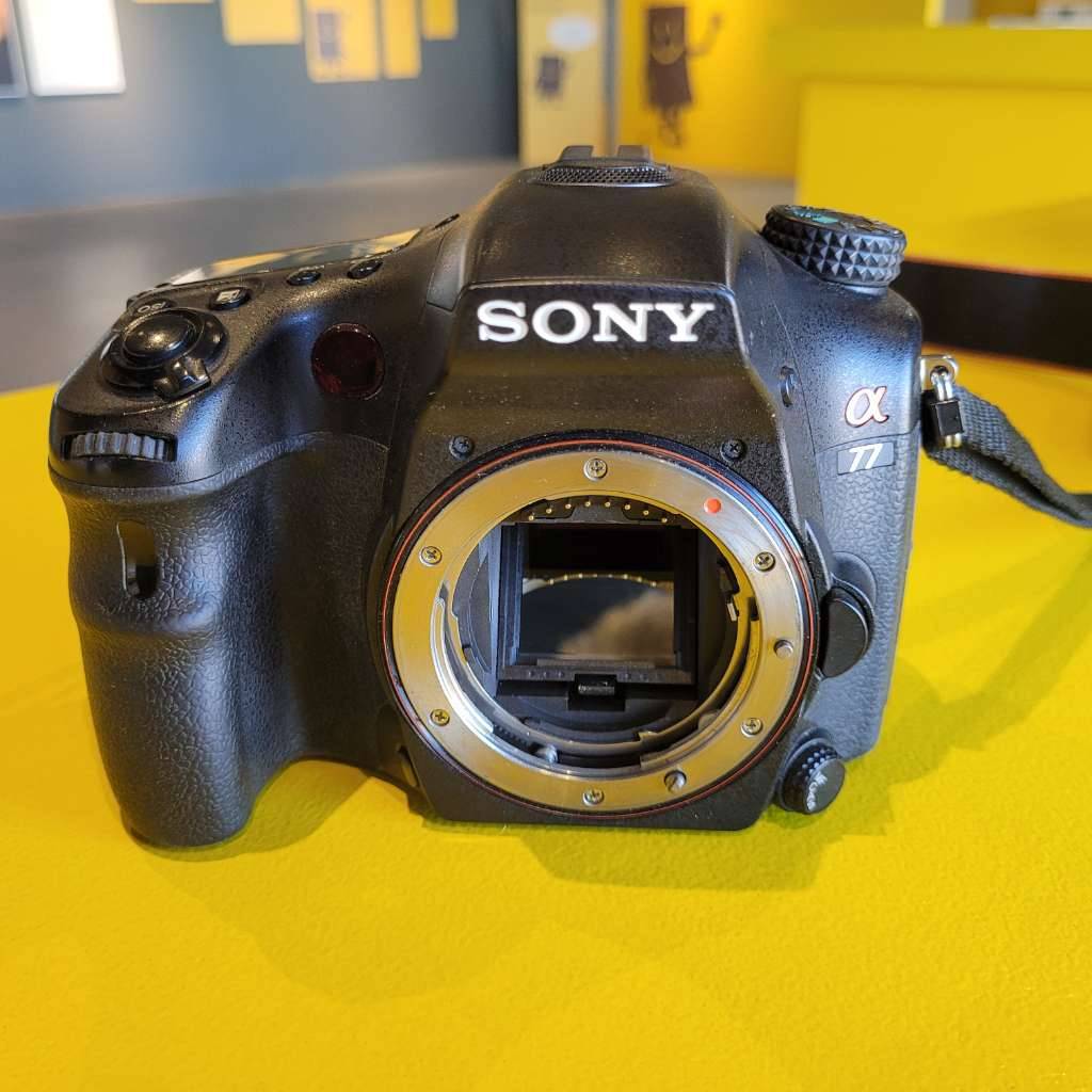 Sony A77 Body, € 140,- (1190 Wien) - willhaben