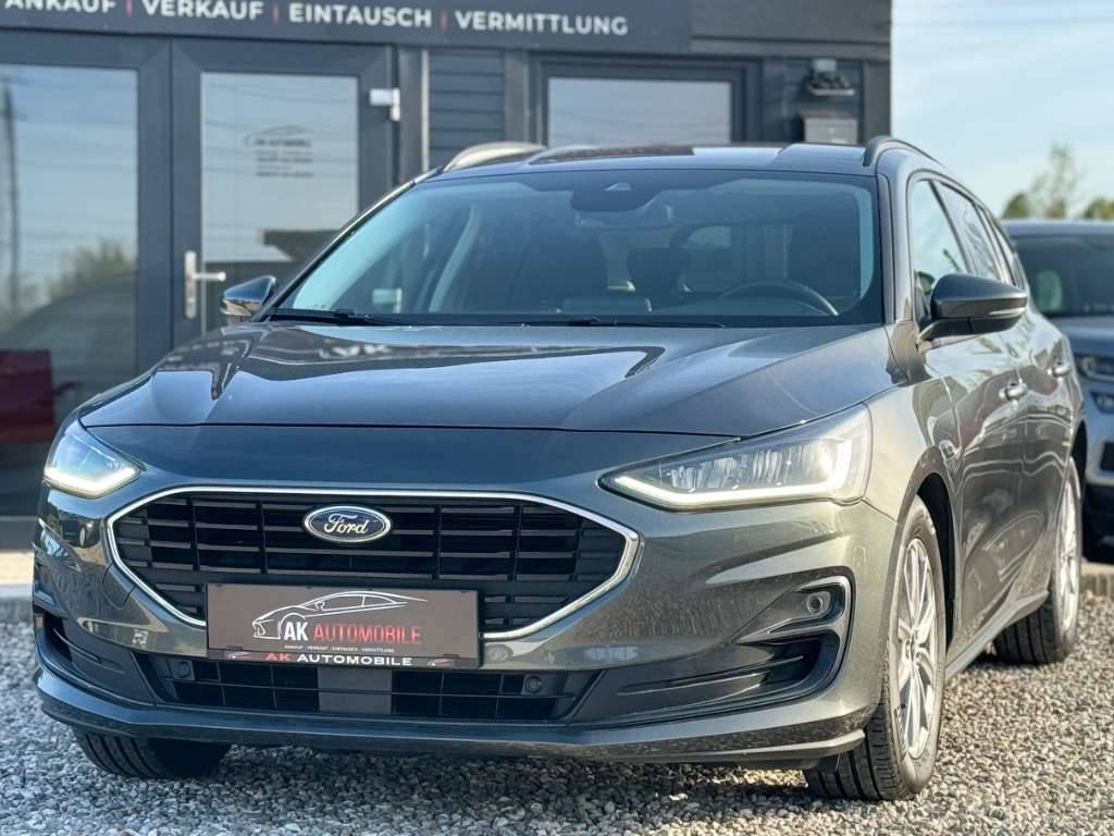 Ford Focus Turnier 1,5 COOL & CONNECT Kombi / Family Van, 2022, 140.000 ...