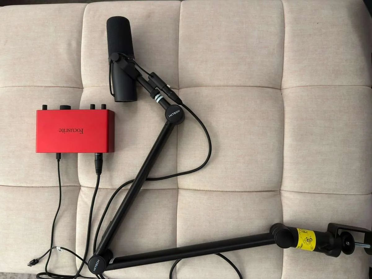 Komplettes Podcast / Streaming-Setup - Shure SM7B + Focusrite Scarlett ...