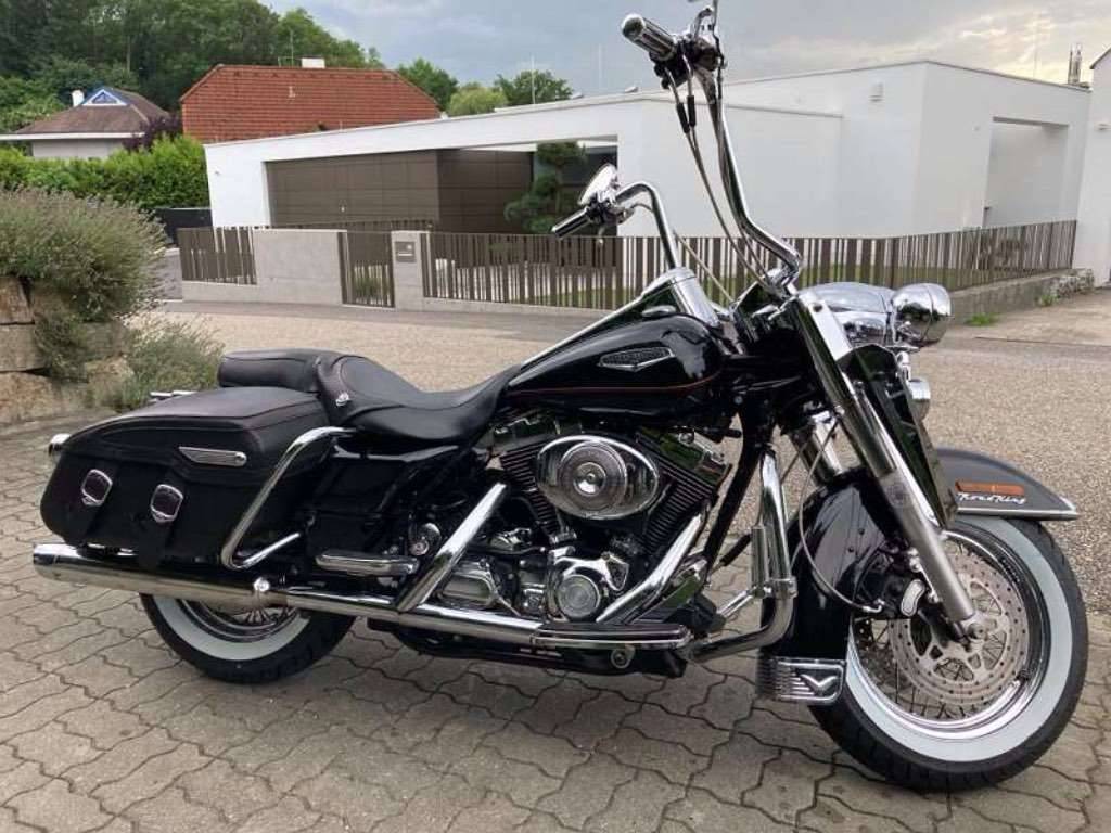 Harley-Davidson Road King Classic FLHRCI Chopper / Cruiser - willhaben