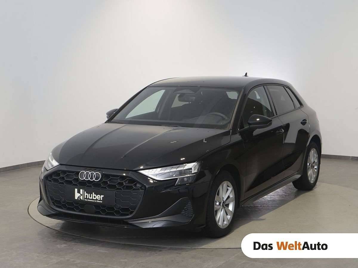 Audi A3 Sportback 30 TFSI Klein-/ Kompaktwagen, 2025, 1.225 km, € 31. ...