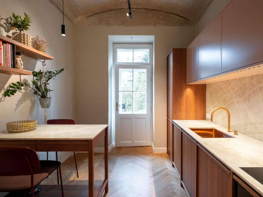 Klassische 2 Zimmer Altbauwohnung mit Südbalkon in Graz - Jakomini, 64 ...