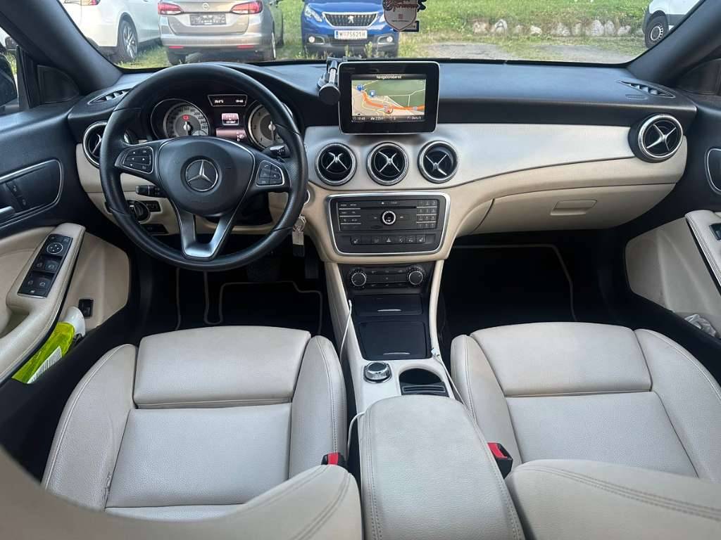 Mercedes-Benz CLA-Klasse 220d Automatik Sportwagen / Coupé, 2016, 125. ...