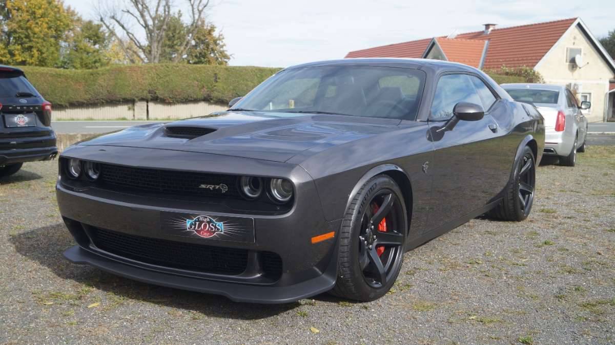 Dodge Challenger SRT Hellcat 6,2 V8, UNFALLFREI, TOP ZUSTAND, AB EUR ...